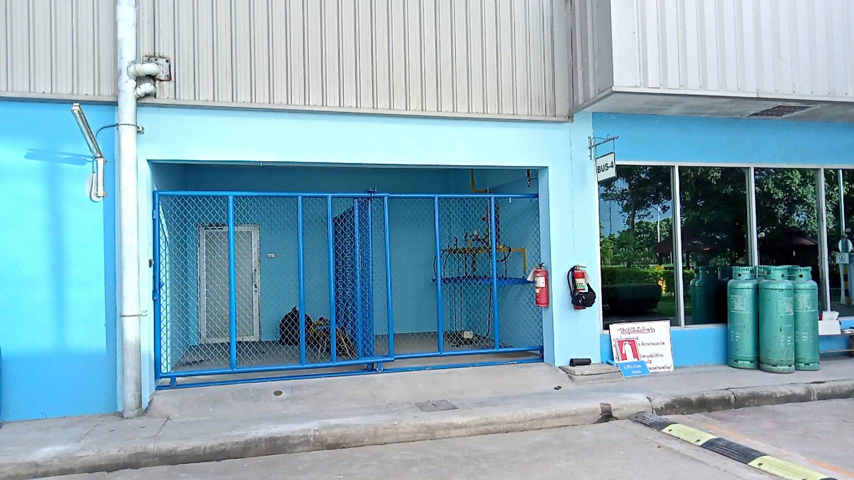 Donaldson LPG Storage room renovate - Chana Design